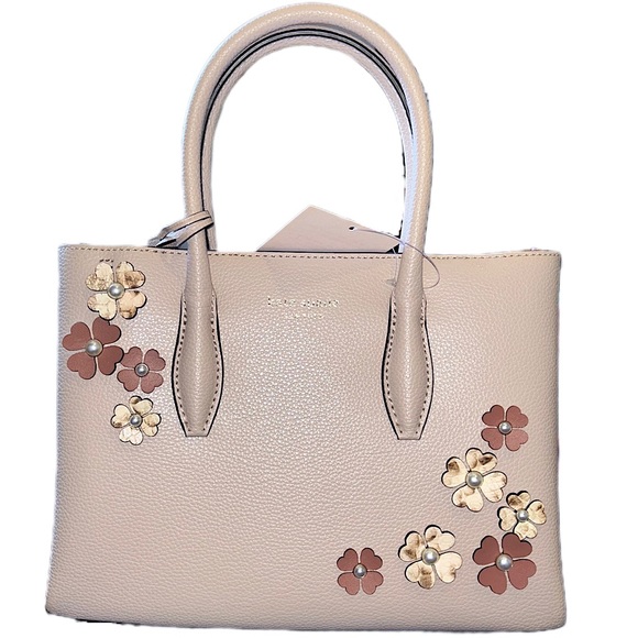 kate spade | Bags | Nwt Kate Spade Eva Pearl Flower Cutout Small ...